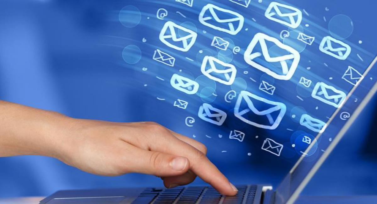 Triggering an Email Notifications for an Event in Creatio